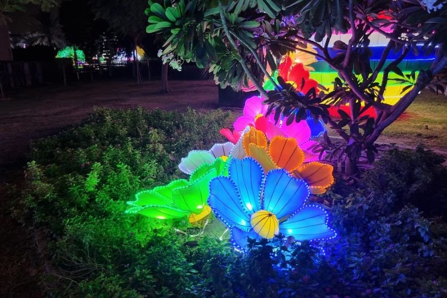 Dubai Garden Glow Tickets - Akira Tourism